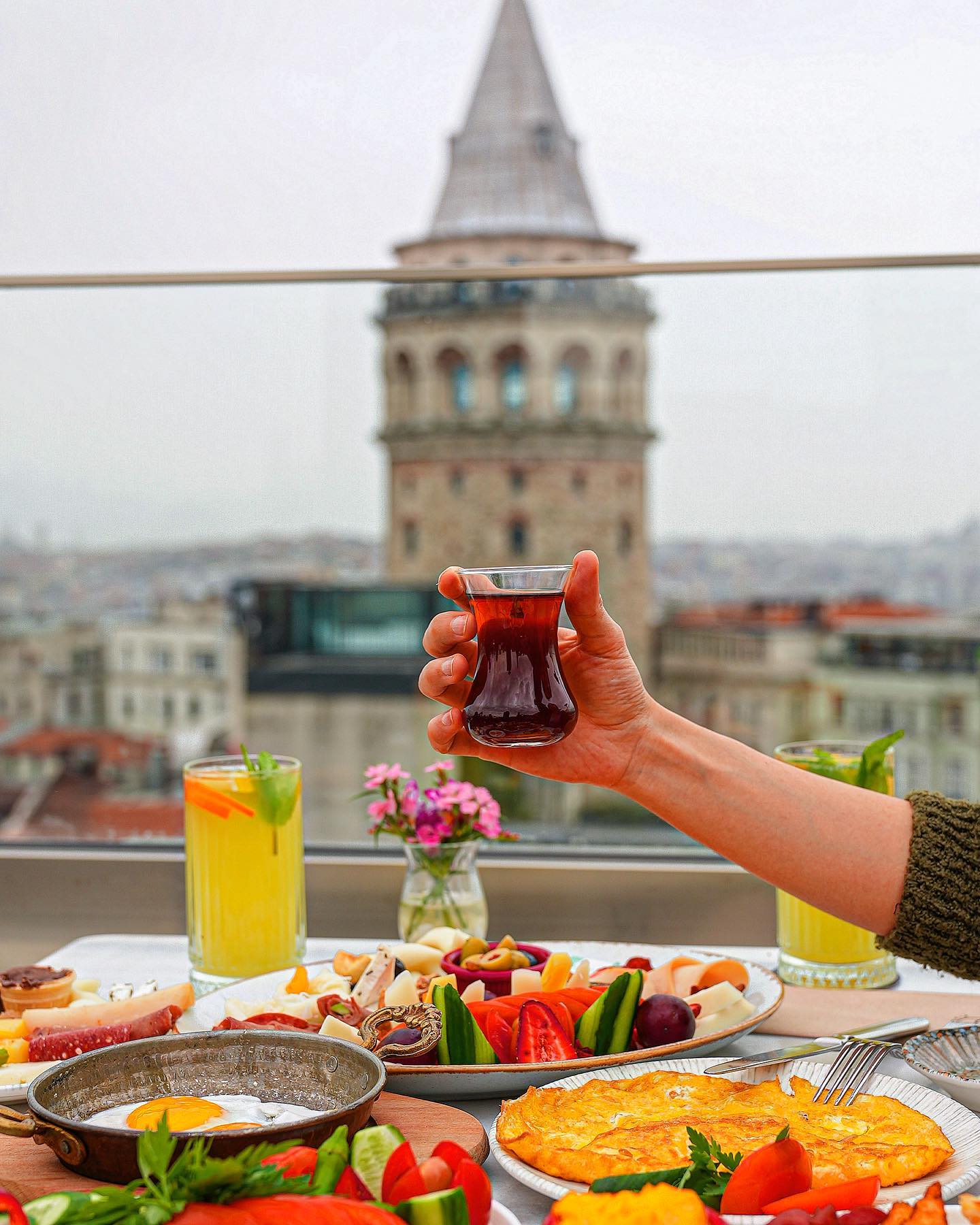 Barnathan Roof – Eng-Istanbul Web Guide